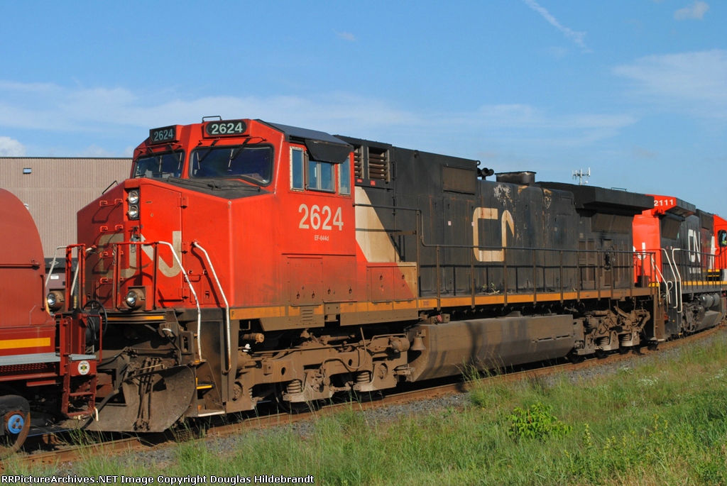CN 2624